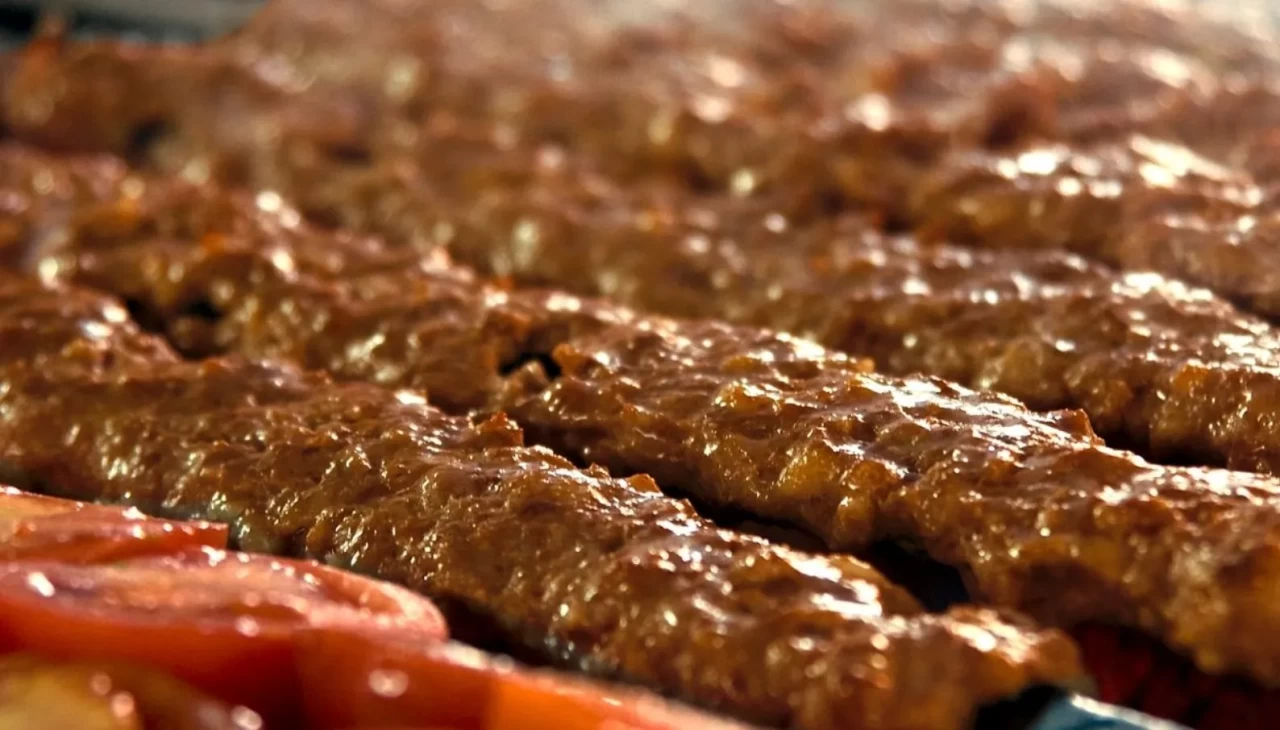 Evde lokum gibi fırında kebap: Pratik ve lezzetli tarif - Türkgün ...