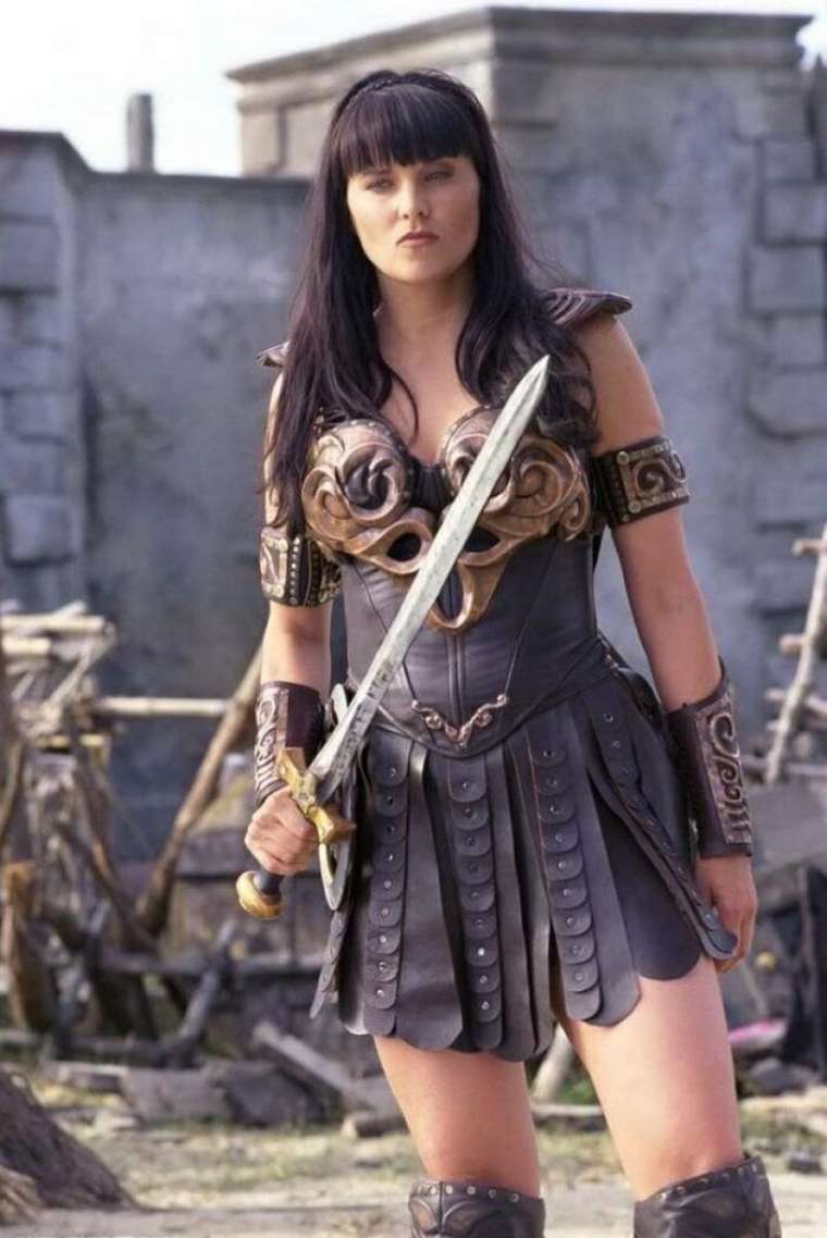 90'ların savaşçı prensesi Zeyna'ya yıllar acımadı! İşte Lucy Lawless'in ...
